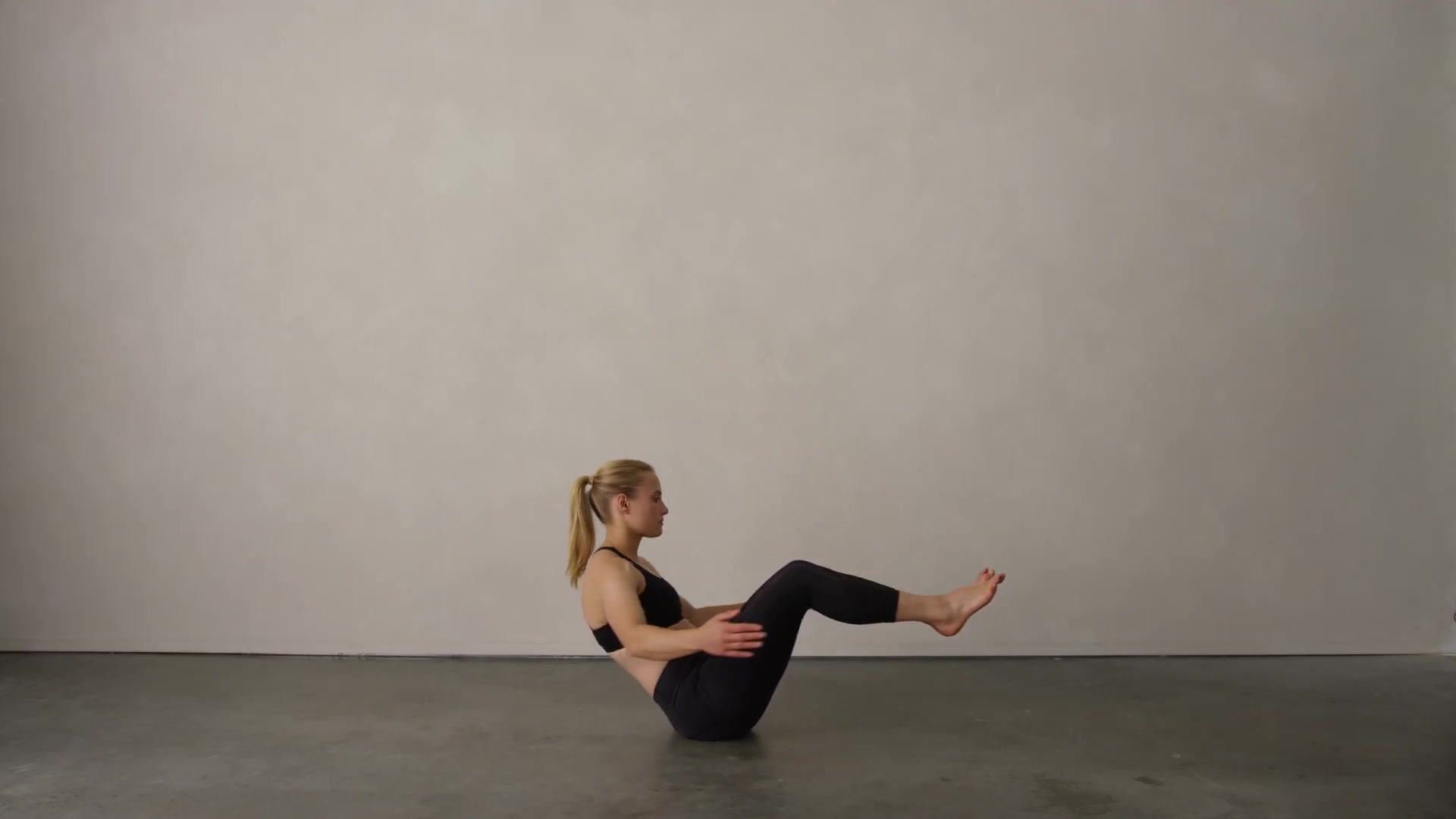 Balanced Sit Lateral Lean - Video, Instructions & Variations