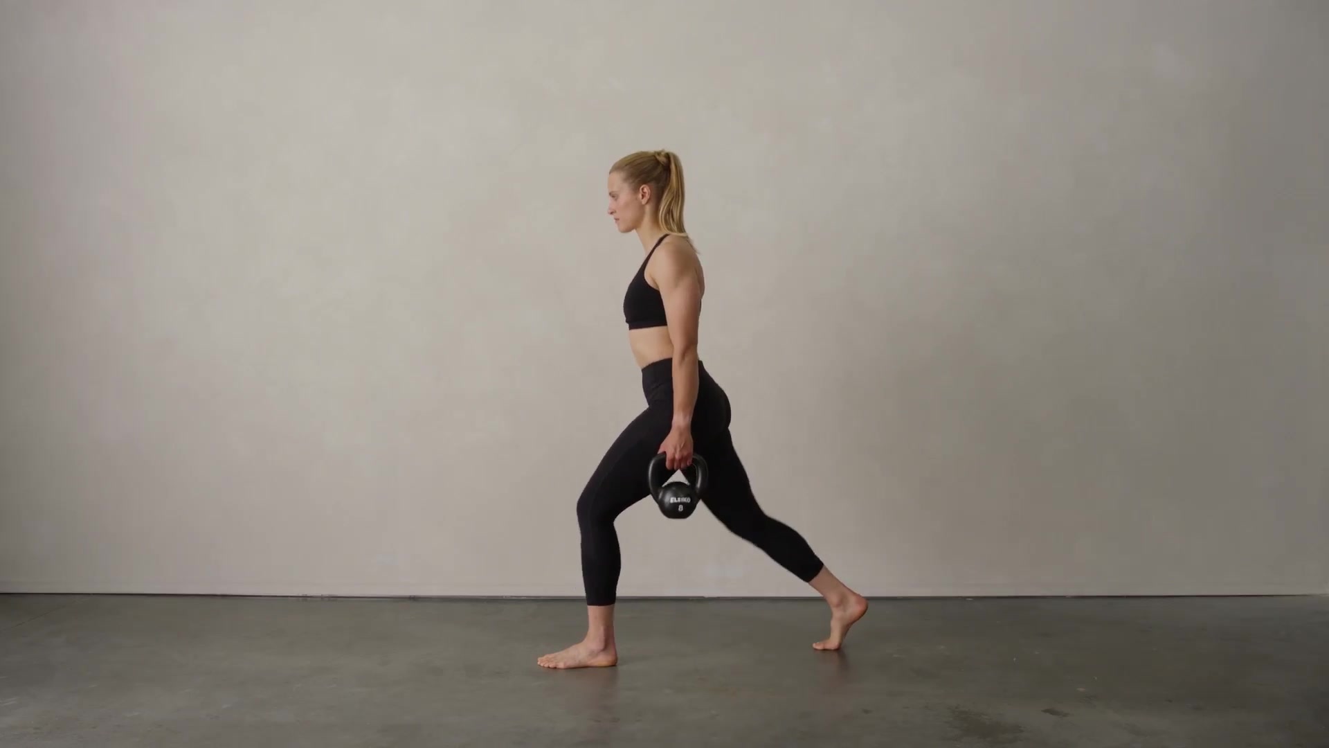 Offset KB Squat in Lunge - Video, Instructions & Variations