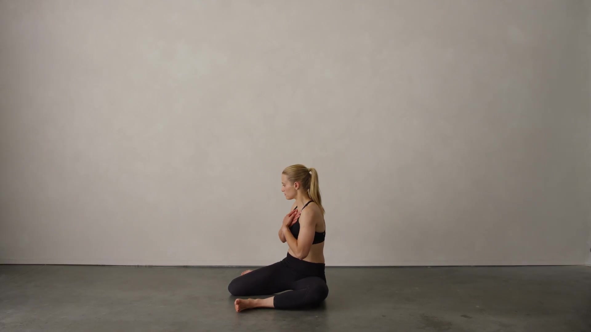 Rotation in 90-90 - Video, Instructions & Variations